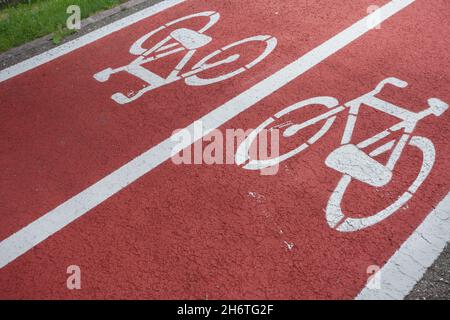 red city bike fast lane Stock Photo - Alamy