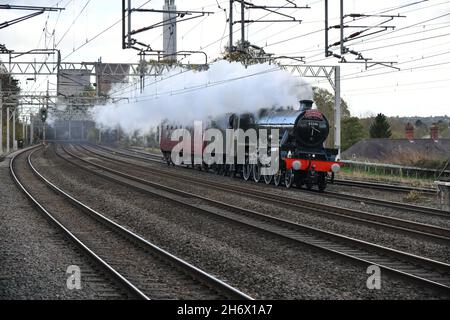 LMS Jubilee Class 5596 Bahamas pictured at Winwick junction on the West ...