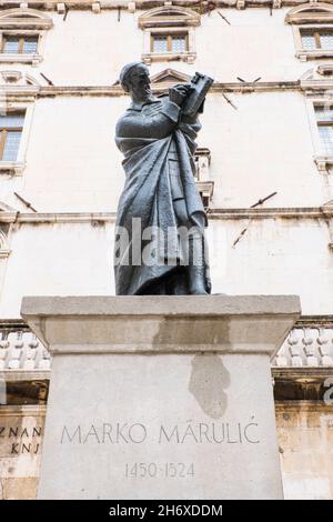 Sculpture of Marko Marulic, Old Split, Croatia Stock Photo - Alamy
