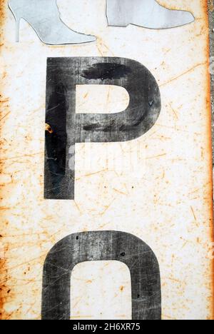 Post box sign, Dubrovnik, Croatia Stock Photo - Alamy