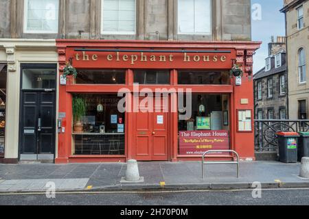 Edinburgh,Scotland: The Elephant House cafe made famous by J.K. Rowling ...
