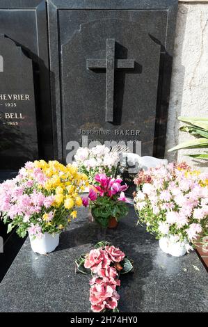 Tomb of Josephine Baker Stock Photo - Alamy