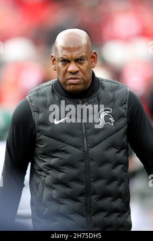 Michigan State head coach Mel Tucker watches against Michigan in the ...