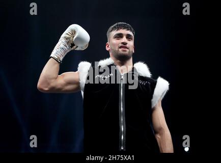 Adam Azim celebrates winning against Kurt Scoby at the Tottenham ...
