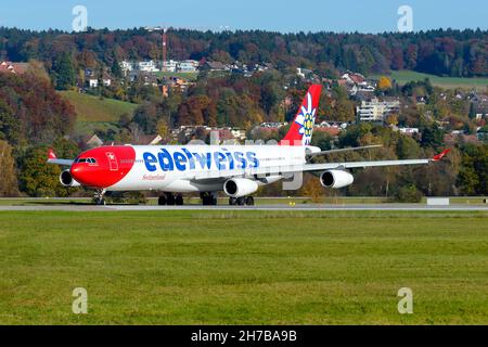 Aircraft Edelweiss Air, Airbus A340-300, HB-JMD Stock Photo - Alamy