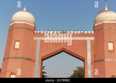 Qasim gate in Multan, Punjab province, Pakistan Stock Photo - Alamy