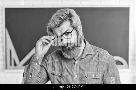 Intellectual task. Cognitive development. Teacher work at college ...