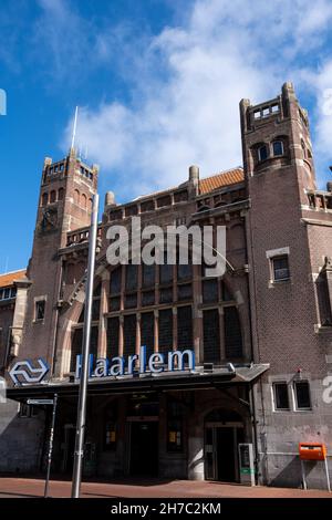Netherlands, Haarlem, summer 2020. Illustration of daily life in ...