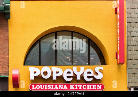 Popeyes Louisiana Kitchen sign Stock Photo - Alamy