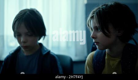 PLAYGROUND, (aka UN MONDE), from left: Maya Vanderbeque, Gunter Duret ...