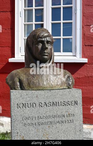 A bust of Knud Rasmussen outside the museum Ilulissat, Greenland Stock ...
