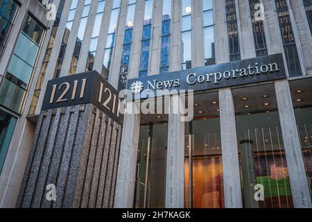 Entrance to Fox News headquarters at NewsCorp Building in New York ...