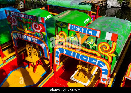 Colourful boats on the Aztec canal system, UNESCO World Heritage Site ...