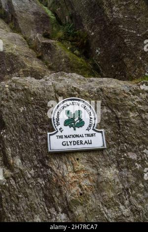 BETHESDA, WALES – OCTOBER 7 2020: National Trust Sign for Glyderau ...