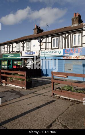 The Gibbards Cottages At Upney Lane Barking, London, UK Stock Photo - Alamy