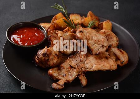 Grilled Marinated boneless skinless chicken thighs((Pargiot ...