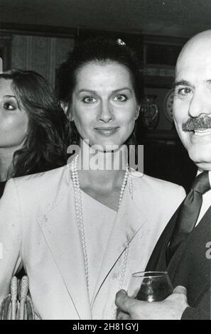 VERONICA HAMEL, HILL STREET BLUES, 1984 Stock Photo - Alamy