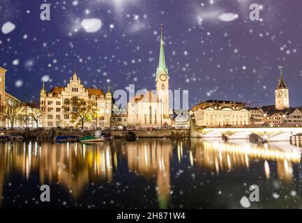 heavy snowfall in Zurich on a winter night Stock Photo - Alamy