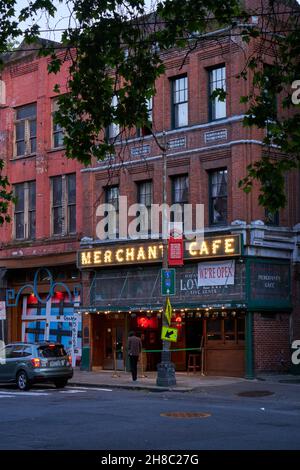 Merchants Cafe, Seattle's oldest restaurant. Pioneer Square, Seattle ...