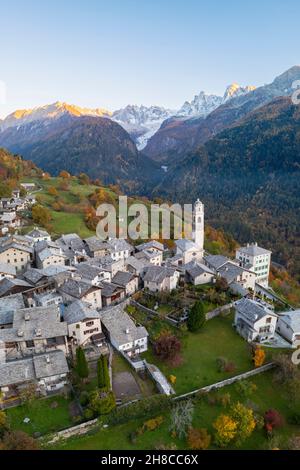 The Soglio village in the Bregaglia range - Switzerland Stock Photo - Alamy