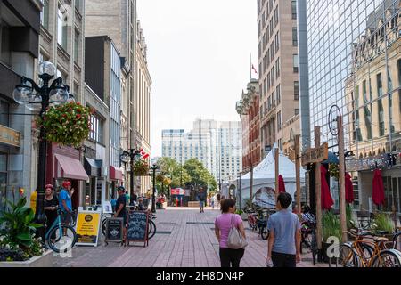 Pedestrian street in Ottawa called Sparks street Stock Photo - Alamy