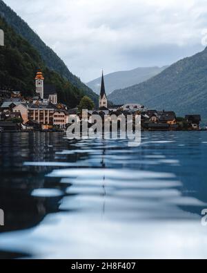 A beautiful shot of the Hallstatter lake in Hallstatt, Austria Stock ...
