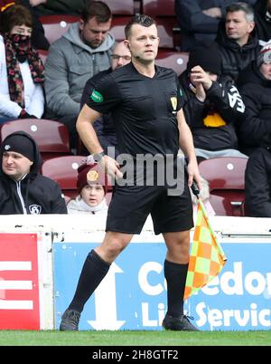Assistant referee Daniel McFarlane Stock Photo - Alamy