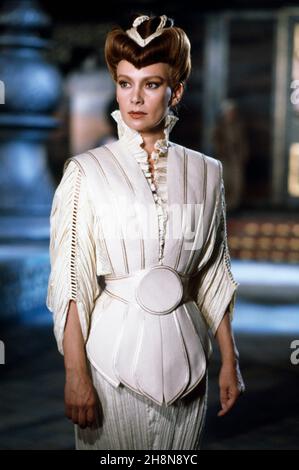 Dune (1984) directed by David Lynch and starring Kyle MacLachlan, Virginia Madsen, Francesca ...