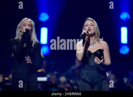 STOCKHOLM 20211201 Ella Tiritiello and Zara Larsson. Together For A ...