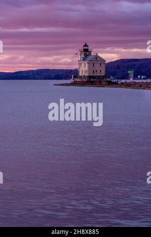 Rondout Lighthouse on the west side of the Hudson River, view south ...