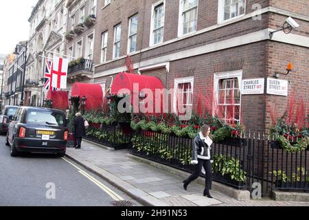 The Chesterfield luxury hotel in Mayfair London UK Stock Photo - Alamy