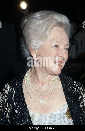 Helen Hayes Circa 1980's Credit: Ralph Dominguez/MediaPunch Stock Photo ...