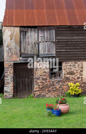 Old rusty corrugated steel shed Stock Photo - Alamy