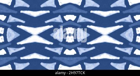 Seamless retro triangles batik surface pattern design on weathered boho ...