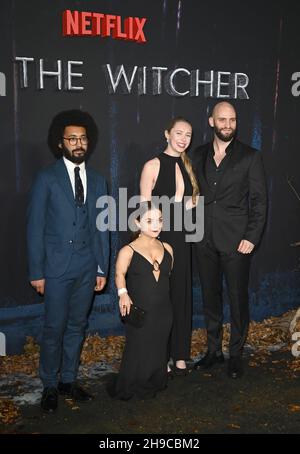 Zach Wyatt and Lizzie Annis, The Witcher: Blood Origin - World Premiere ...
