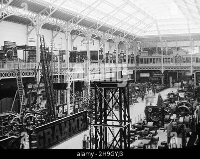 Electrical Machinery Hall, 1900 Exposition Universelle, Paris, France ...