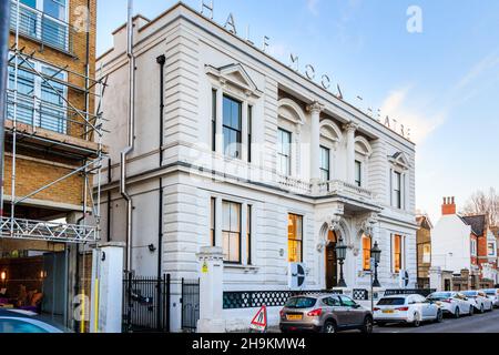 Exterior of the Half Moon Theatre (formerly the Limehouse Board of ...