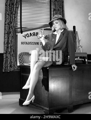 Bess Armstrong poses for a portrait 1983 in Los Angeles, California ...