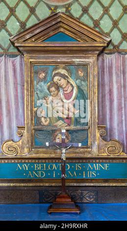 Altar and reredos painting (of Jesus Christ taken down from a cross) in ...