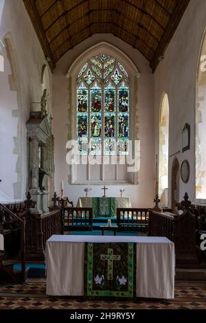 Interior of Cockfield church, Suffolk, England, UK looking to the altar ...