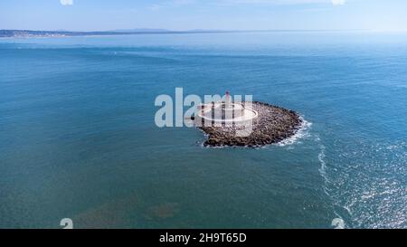 Bugio Lighthouse, Forte de São Lourenço, Lisbon, Portugal Stock Photo ...