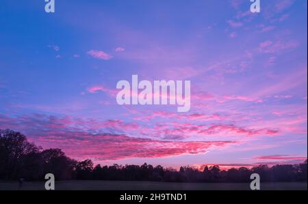 Sunset on Southampton Common Stock Photo - Alamy