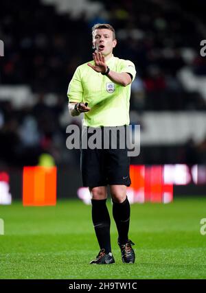 Referee Sam Barrott during the Sky Bet Championship match at the bet365 ...