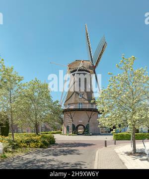Windmill called De Hoop Stock Photo - Alamy