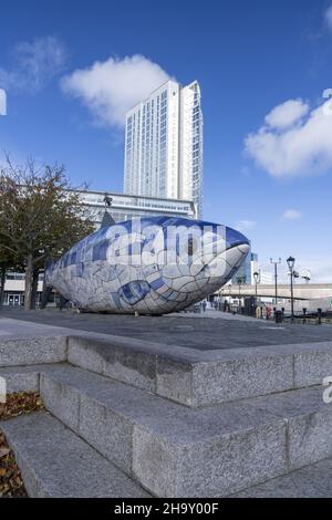 Famous fish statue in Belfast, Northern Ireland, UK Stock Photo - Alamy