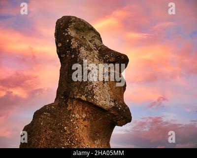 Indigenous people from Rapa Nui, also known as Easter Island, dance ...