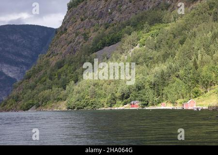 Norwegen - Sognefjord bei Fresvik / Norway - Sognefjorden near Fresvik ...