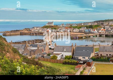 FINDOCHTY MORAY COAST SCOTLAND BOWLING GREEN HARBOUR AND HOUSES IN ...