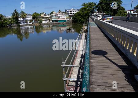 Rehabilitation works of Cavendish Bridge to kick off in May 2020 Stock ...