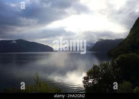 Norwegen - Sognefjord bei Fresvik / Norway - Sognefjorden near Fresvik ...